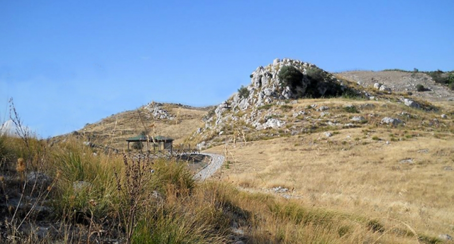 Parco archeologico della Montagna - Ramacca - VivaSicilia